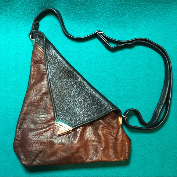 Thomas Leathers | Bags | Thomas Leathers New Angle Soft Touch Crossbody ...